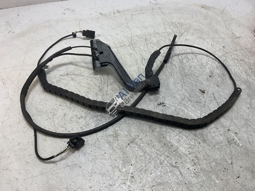 VOLKSWAGEN Crafter Sliding Door Roller Lower Bottom Left Side | eBay UK