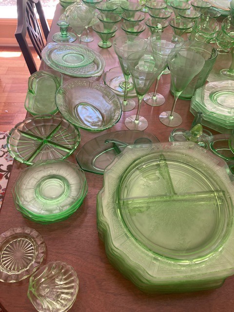 Green Depression Glass Dishware RARE VINTAGE/ANTIQUE SET | eBay