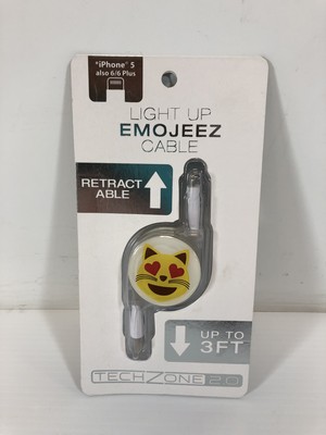 Light Up iPhone Charger Cable Heart Eyes Cat Emoji TechZone 2.0 Emojeez ...