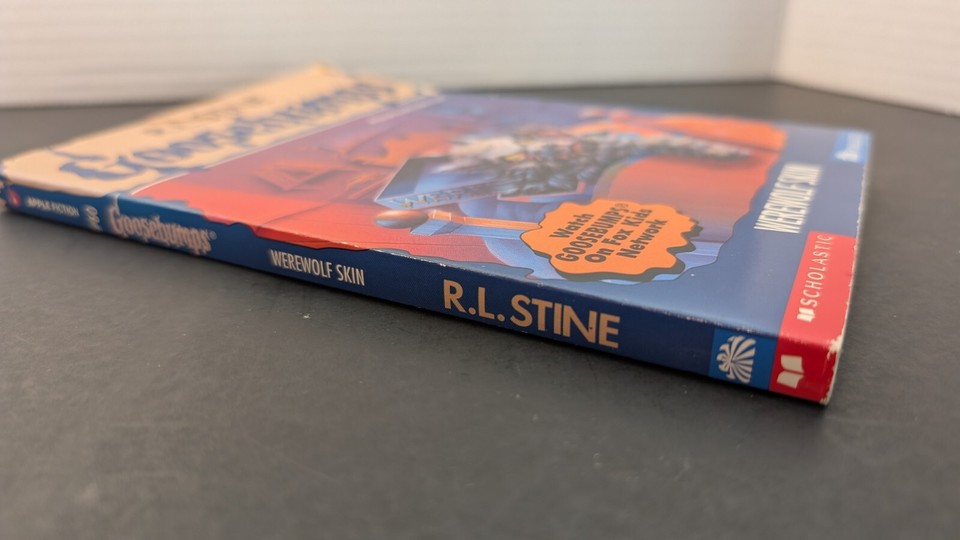 Goosebumps: Werewolf Skin #60 1st Pr 1st ed RL Stine w/ Mask Attached ...