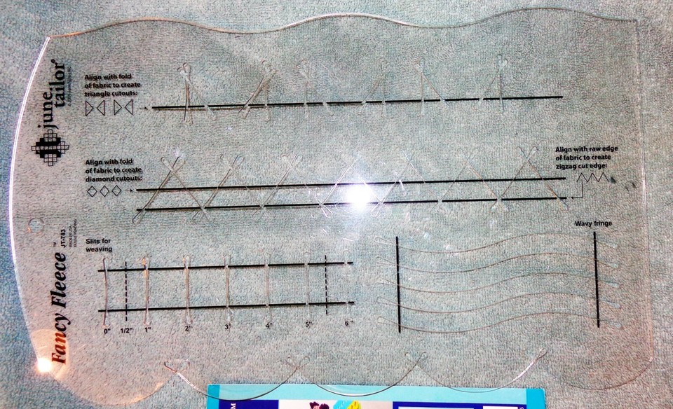 June Tailor Fancy Fleece Slotted Trimmer Ruler Scalloped Quilting ...