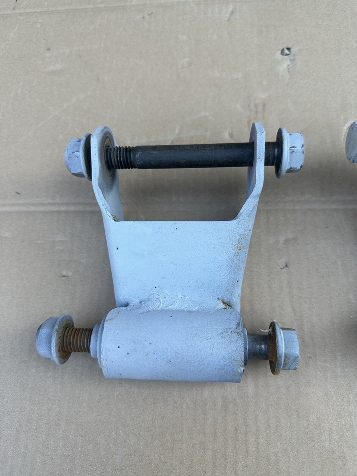 1973-1979 Ford F250 F350 OEM 3" REAR SPRING SHACKLES DANA 60 | eBay