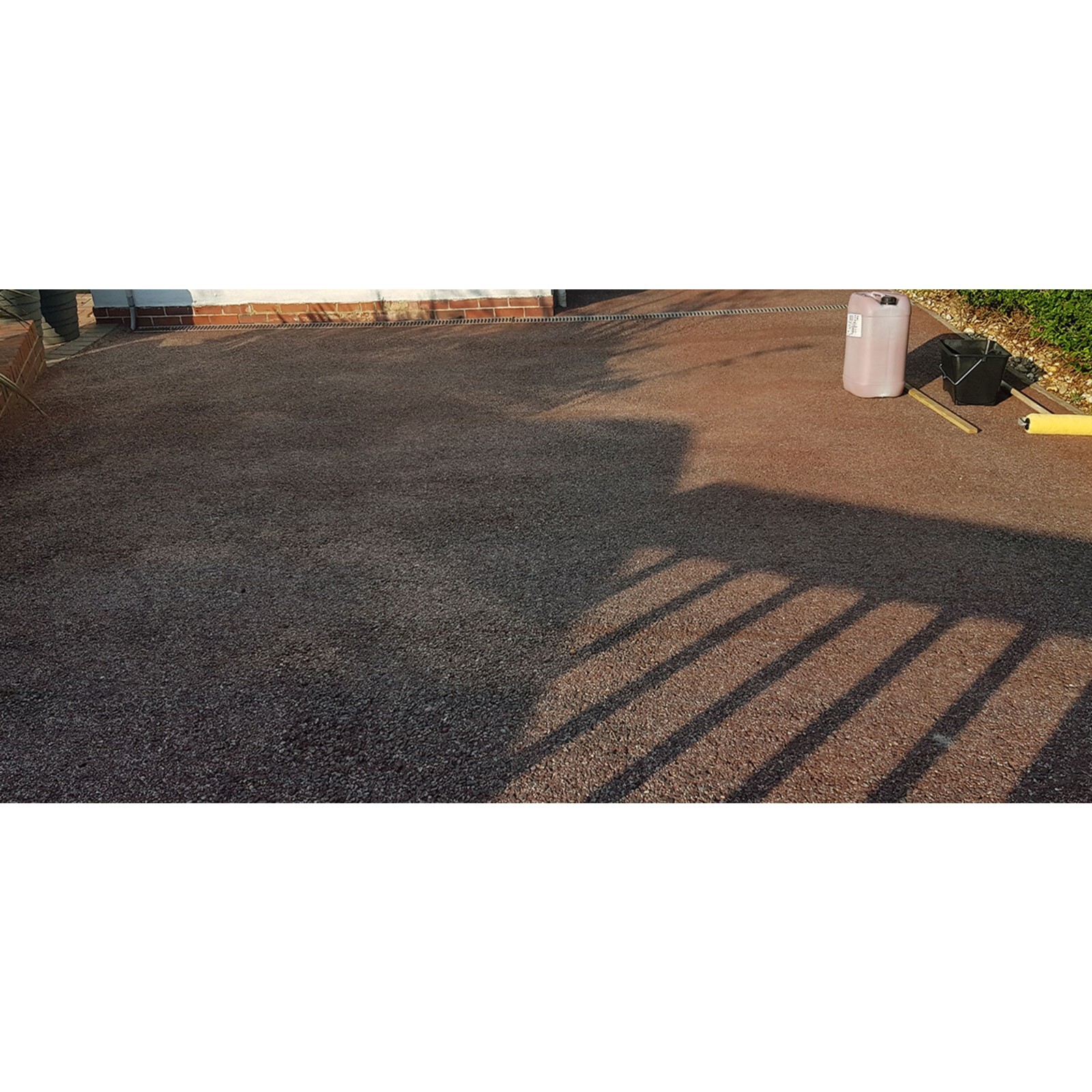 Red Tarmac Repair Coating TARMASEAL Paint & Restore Old Drives (sample ...