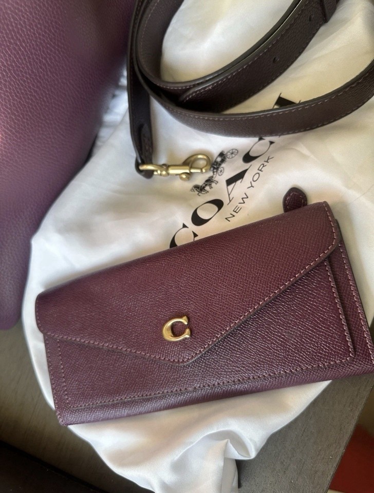 Coach Willow Deep Berry Pebble Leather Bucket bag And Wallet | eBay