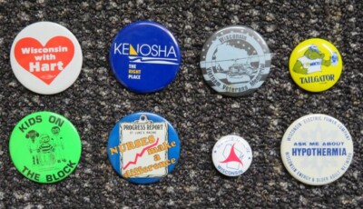 8 Different WISCONSIN RELATED BUTTONS, PINBACKS | eBay