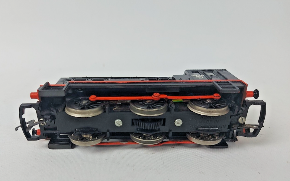 Hornby Class 08 Diesel Shunter. OO scale. Re-Painted black | eBay Australia