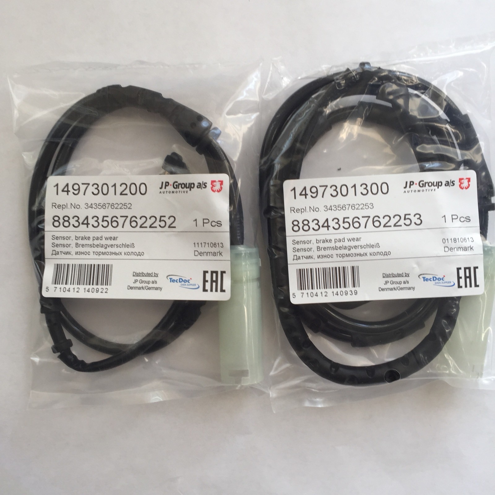 2x BMW E81 E82 E87 E88 E90 E91 E92 E93 FRONT REAR BRAKE PAD WEAR ...