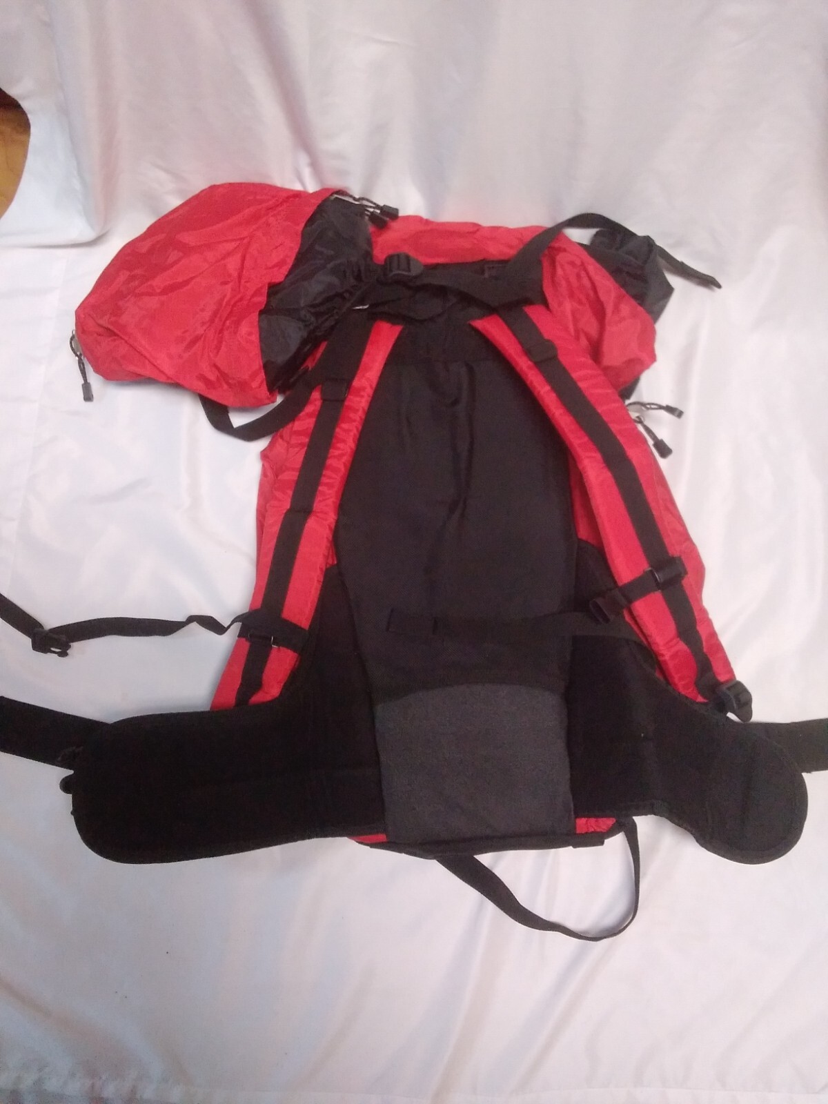 Vintage MARLBORO Gear Red Nylon Large Hiking Backpack Camping Bag 16X24 ...