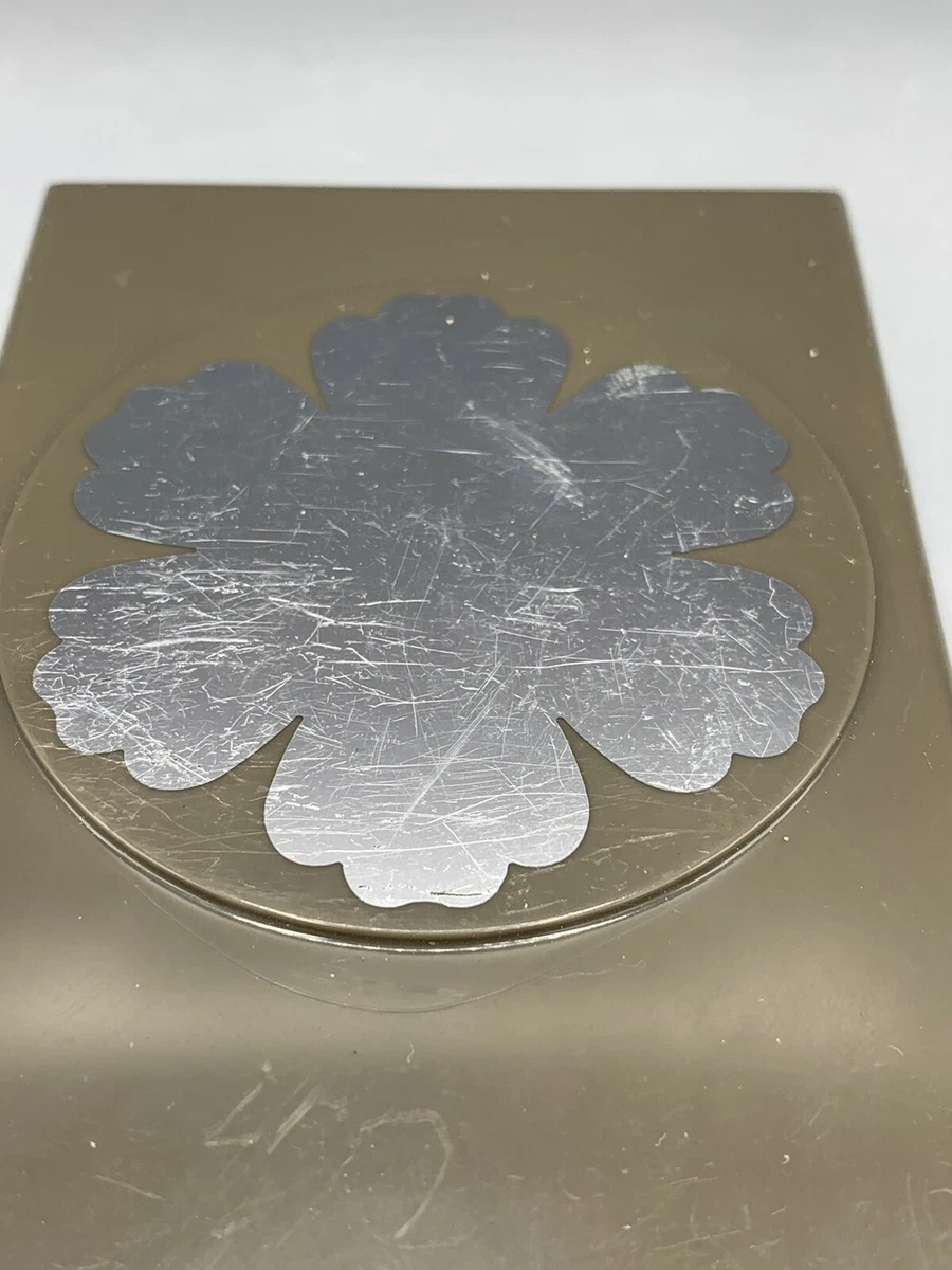 6 Petal Flower Punch