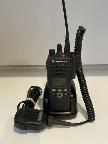 Motorola XTS2500 UHF 450-520 mhz H46SDF9PW6BN ~~Free Programming See ...