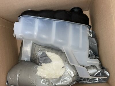 GM OEM 07-19 Avalanche Cooling Radiator Components-Recovery Tank ...