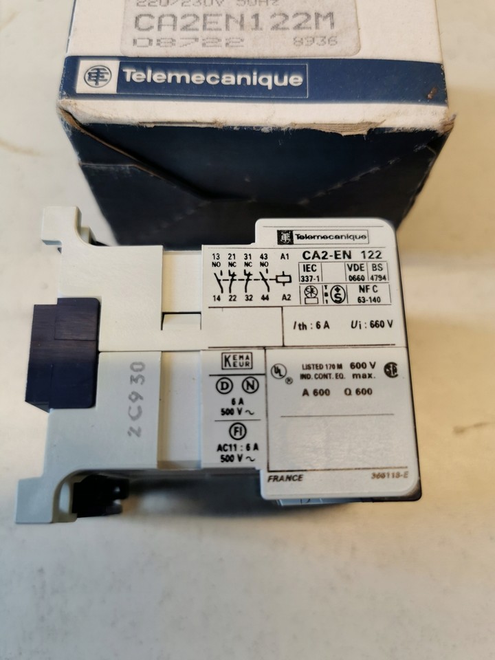 Contactor Telemacanique CA2 - E 22E CA2EN122M 220V / # 8 6F1 6030 | eBay