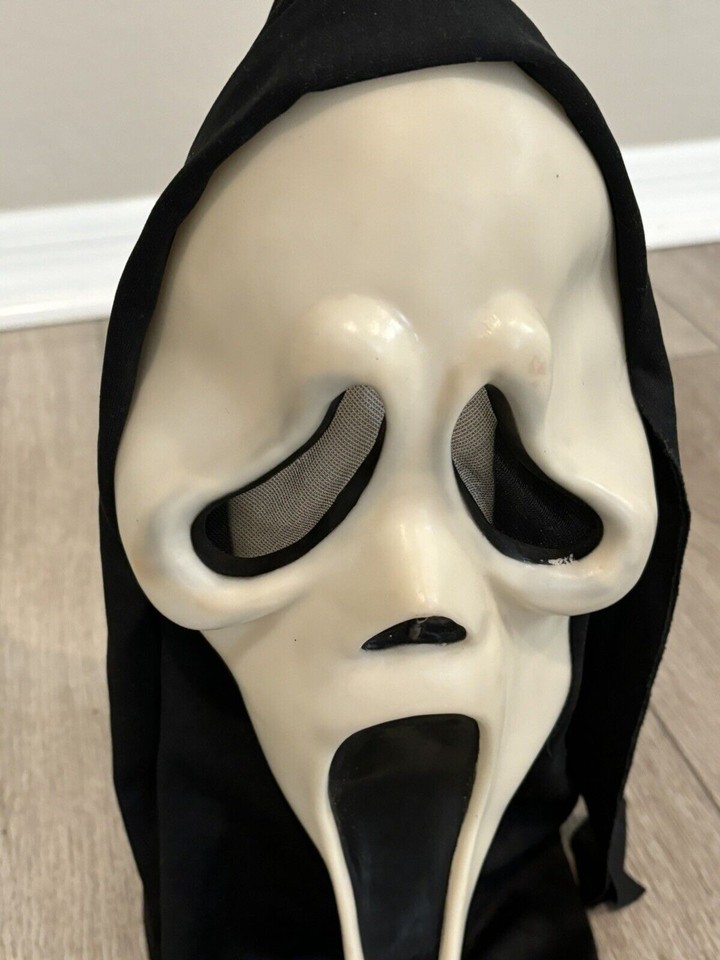 Vintage Ghost Face Scream Glow Mask Fun World Div Item # 9206 Easter ...