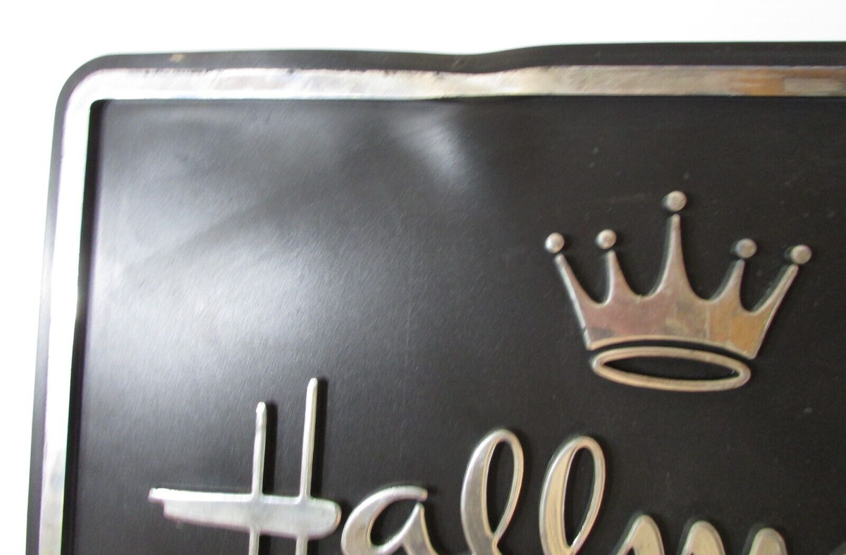 Hallmark Gold Crown Logo Hallmark Gold Crown Store Editorial Image.