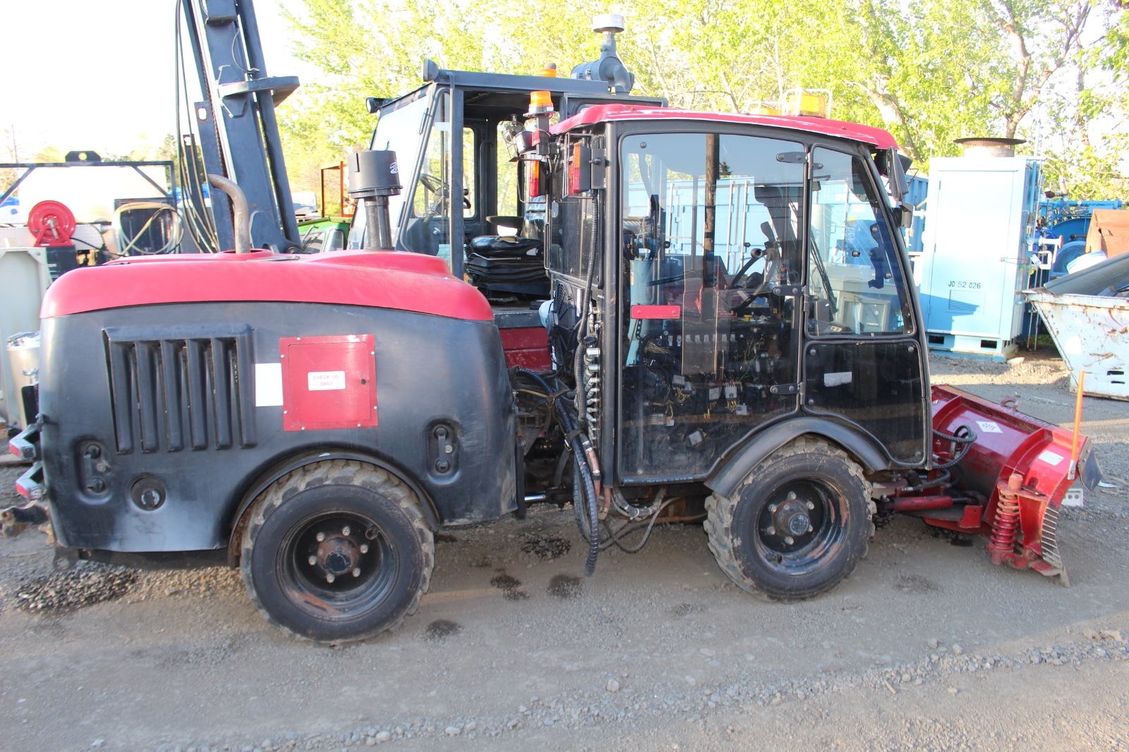 2008 Maclean MV2 4x4 Articulated Municipal Tractor Plow Diesel Cab Heat ...