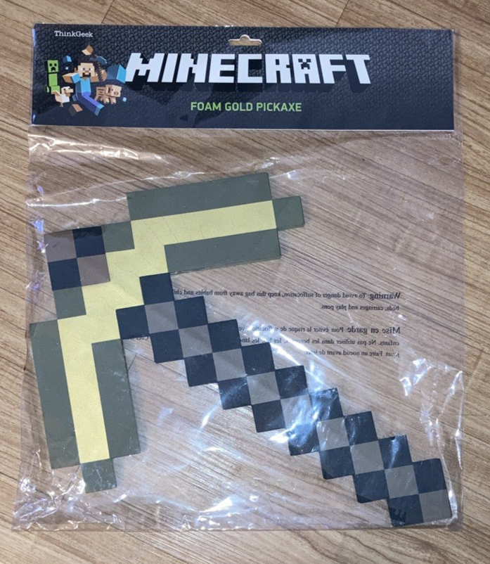 Foam GOLD PICKAXE Orlando 2013 Minecraft Convention EXCLUSIVE by ThinkGeek New | eBay