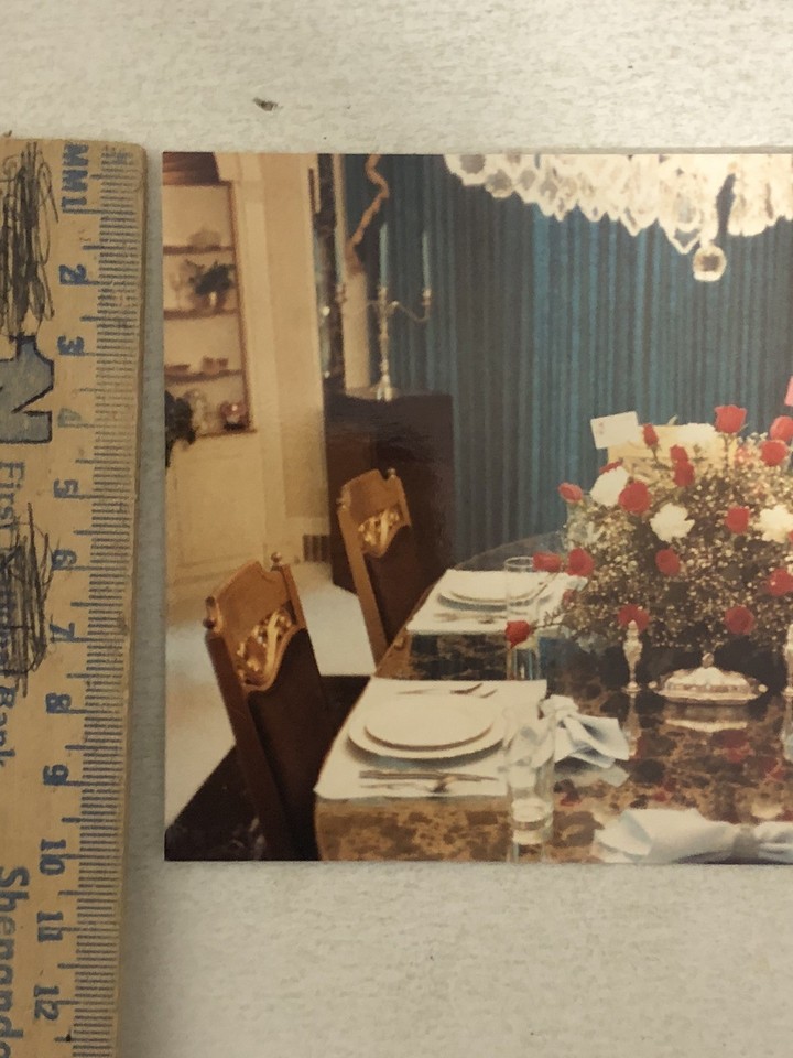 Elvis Presley Photo Vintage Elvis Graceland Dining Room Table Kodak EP5 ...
