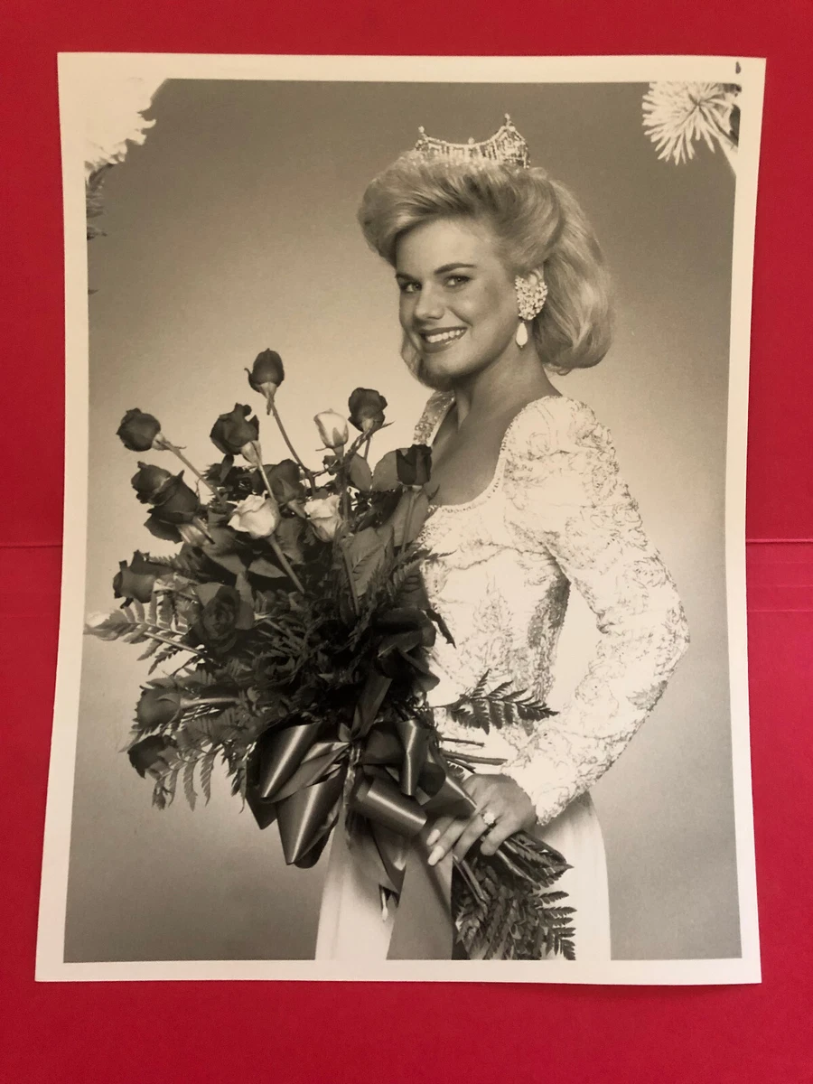 Gretchen Carlson 1989