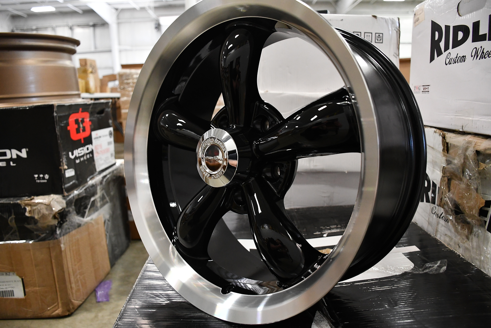 15" Vision Muscle 141H Legend Gloss Black Machined Lip Wheel 15x8 5x4 ...