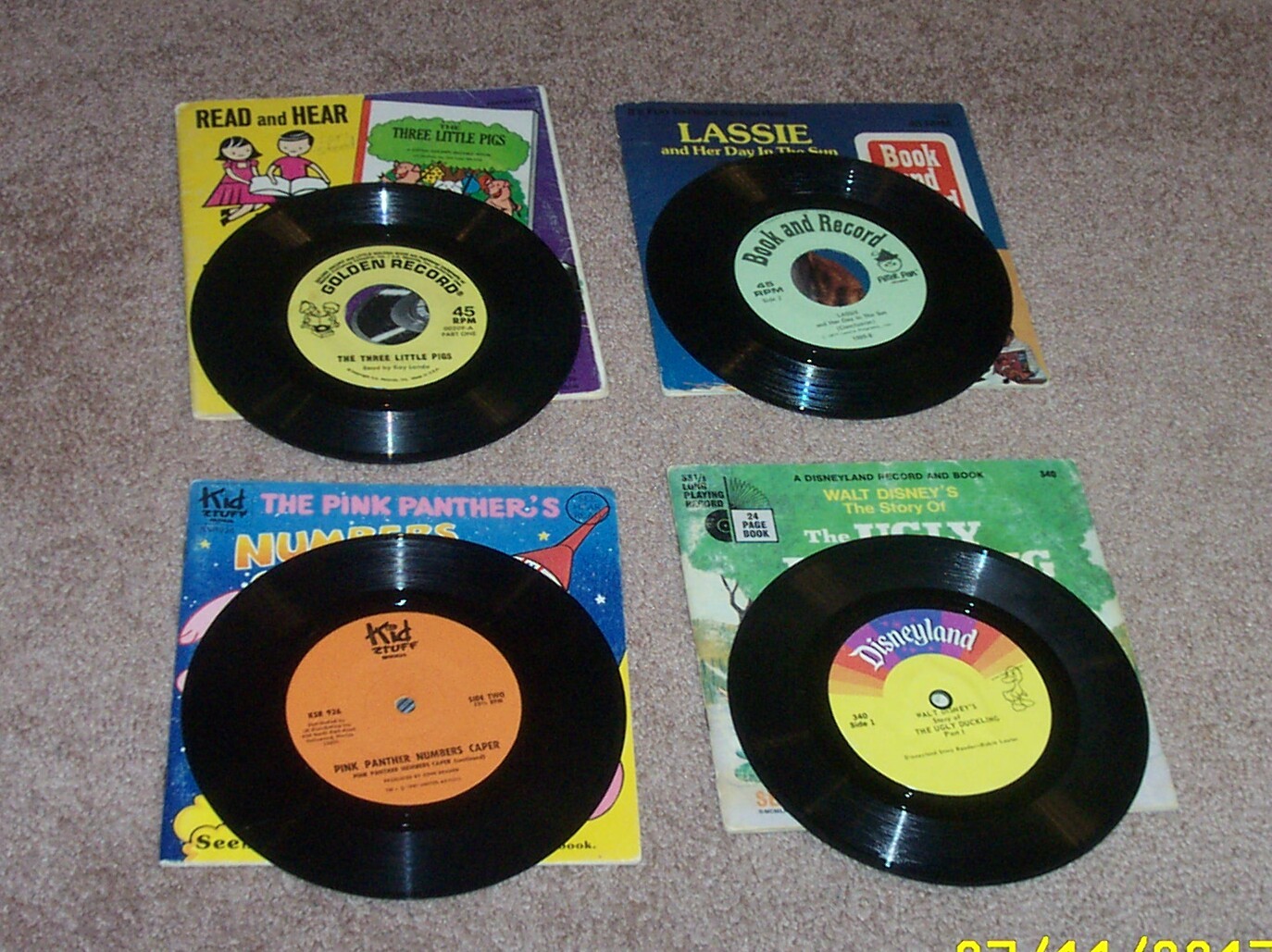 Child's Record Player with 10 vintage children records | eBay