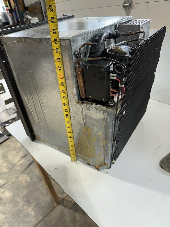 Fridge refrigerator Norcold 12V 12 VDC & 120 V Volt AC boat marine RV ...