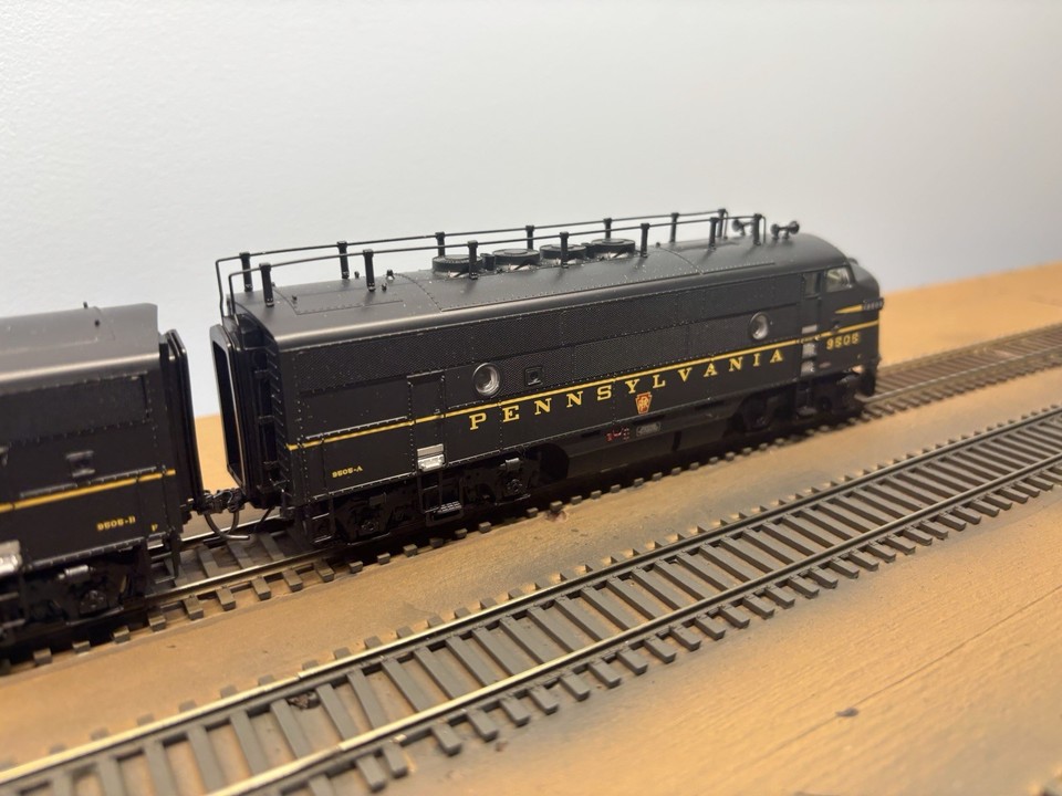MTH #80-2195-1 Pennsylvania PRR EMD F-3A & B Diesel Locos #9505 w/DCC ...