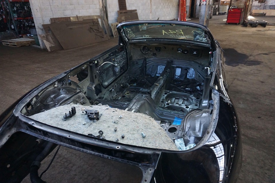 Local Pickup Only! Body Structure Frame Porsche 911 Turbo Cabriolet 996 ...