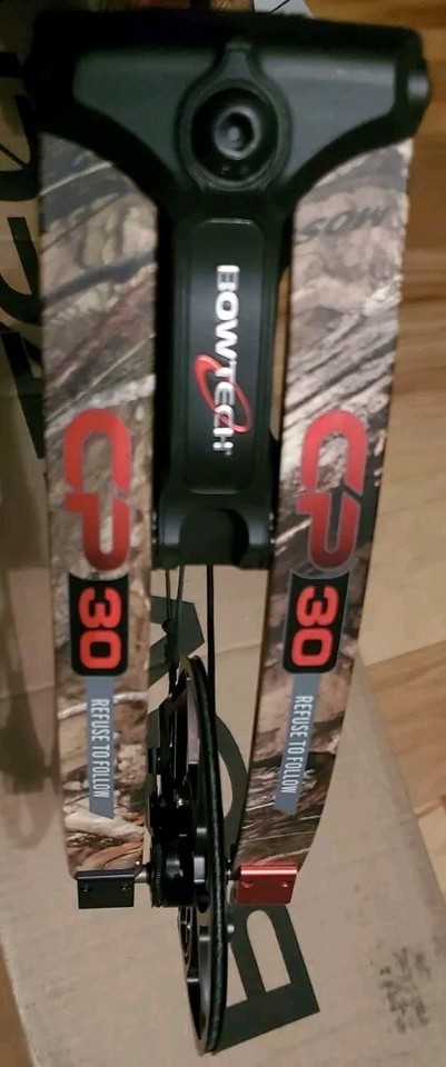 Bowtech CP30 Mossy Oak Country DNA 25-30.5 DL 70# RH | eBay