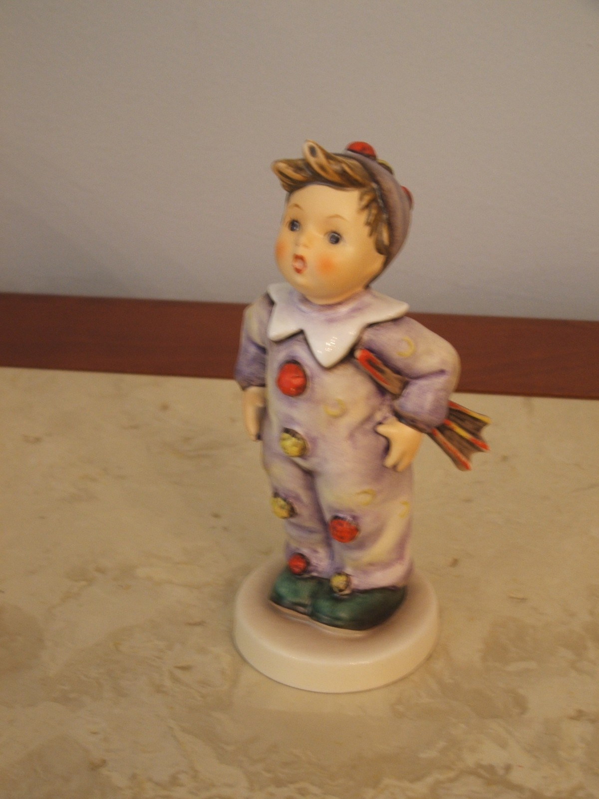 HUMMEL GOEBEL FIGURINE BOY CLOWN CARNIVAL TMK 4 RETIERD | eBay