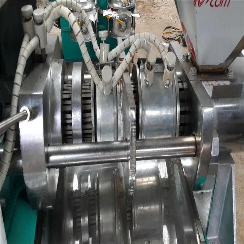 Automatic Multifunctional Rapeseed Oil Press Oil Expeller Machine ...