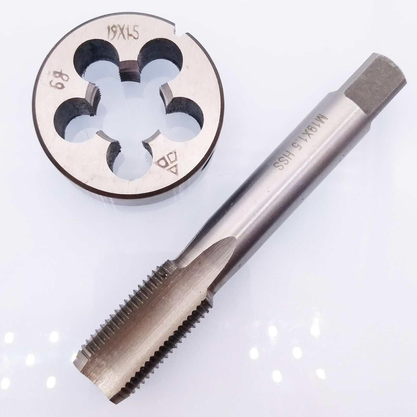 Tap & Die Set HSS M19 x 1.5mm Tap & M19 x 1.5mm Die Metric Thread Right ...