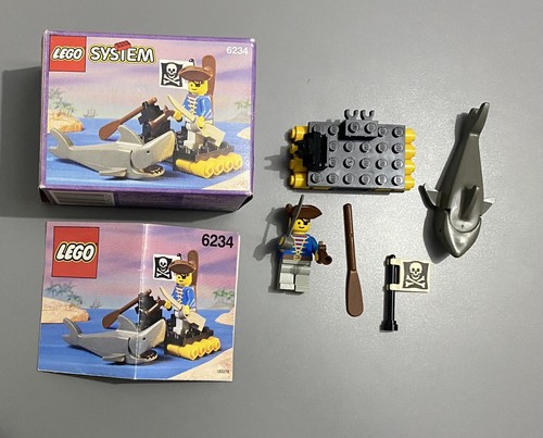 LEGO vintage pirates set minifigures renegade raft 6234 complet en ...