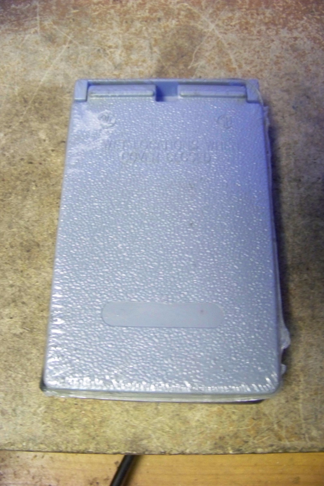 NEW Mulberry 30452 2G weatherproof GFCI Cover Device Mount, Solid ...