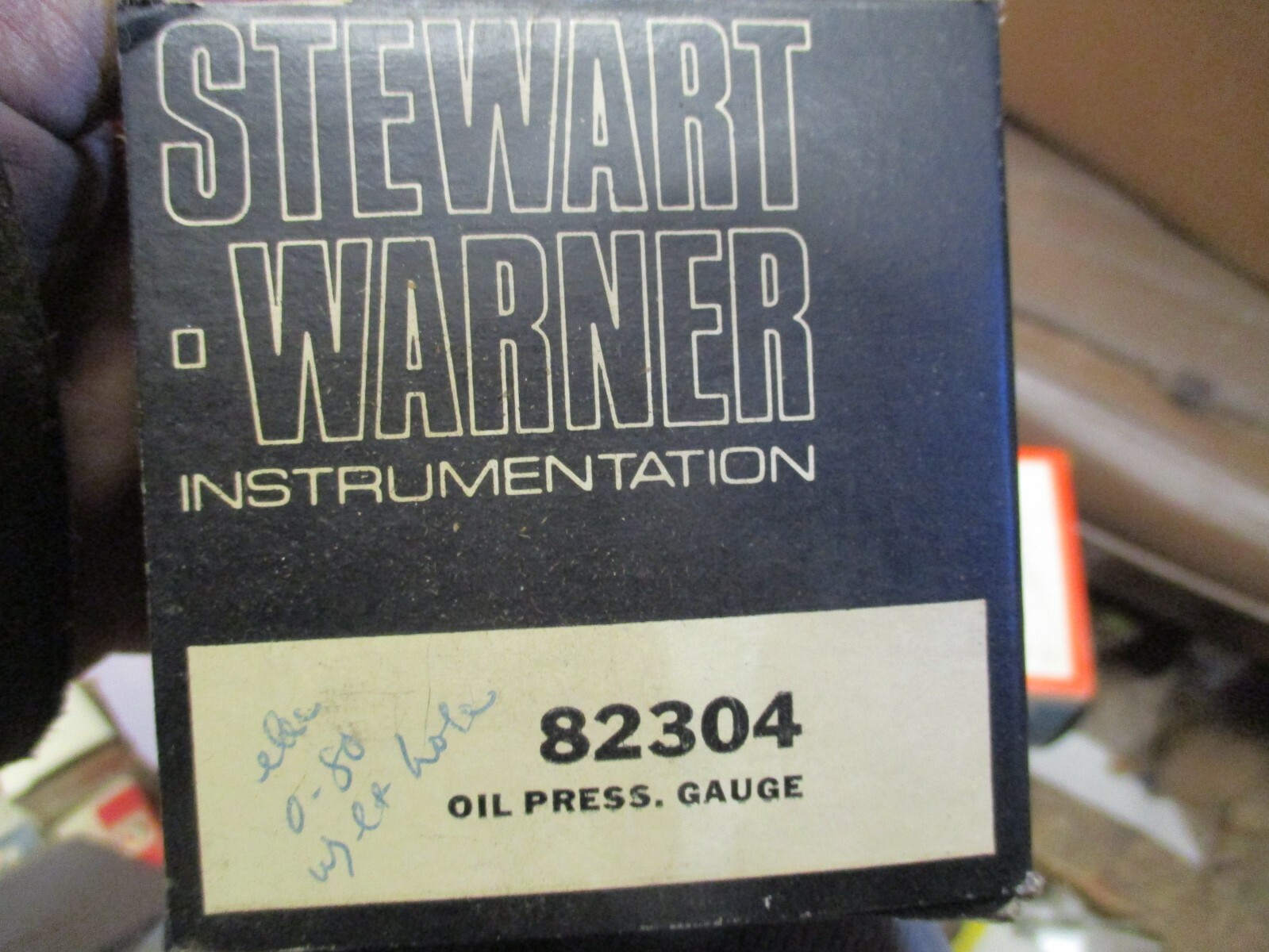 NOS STEWART WARNER OIL PRESSURE GAUGE 82304 | eBay