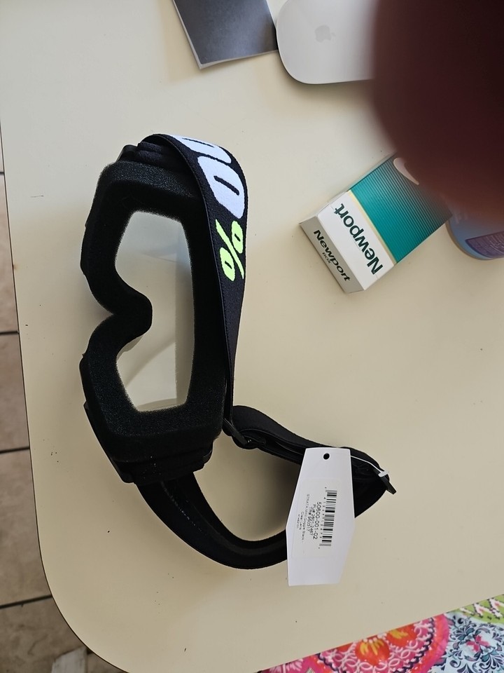 100% MX Motocross Kids PeeWee STRATA Mini Goggles (Black w/Clear Lens ...