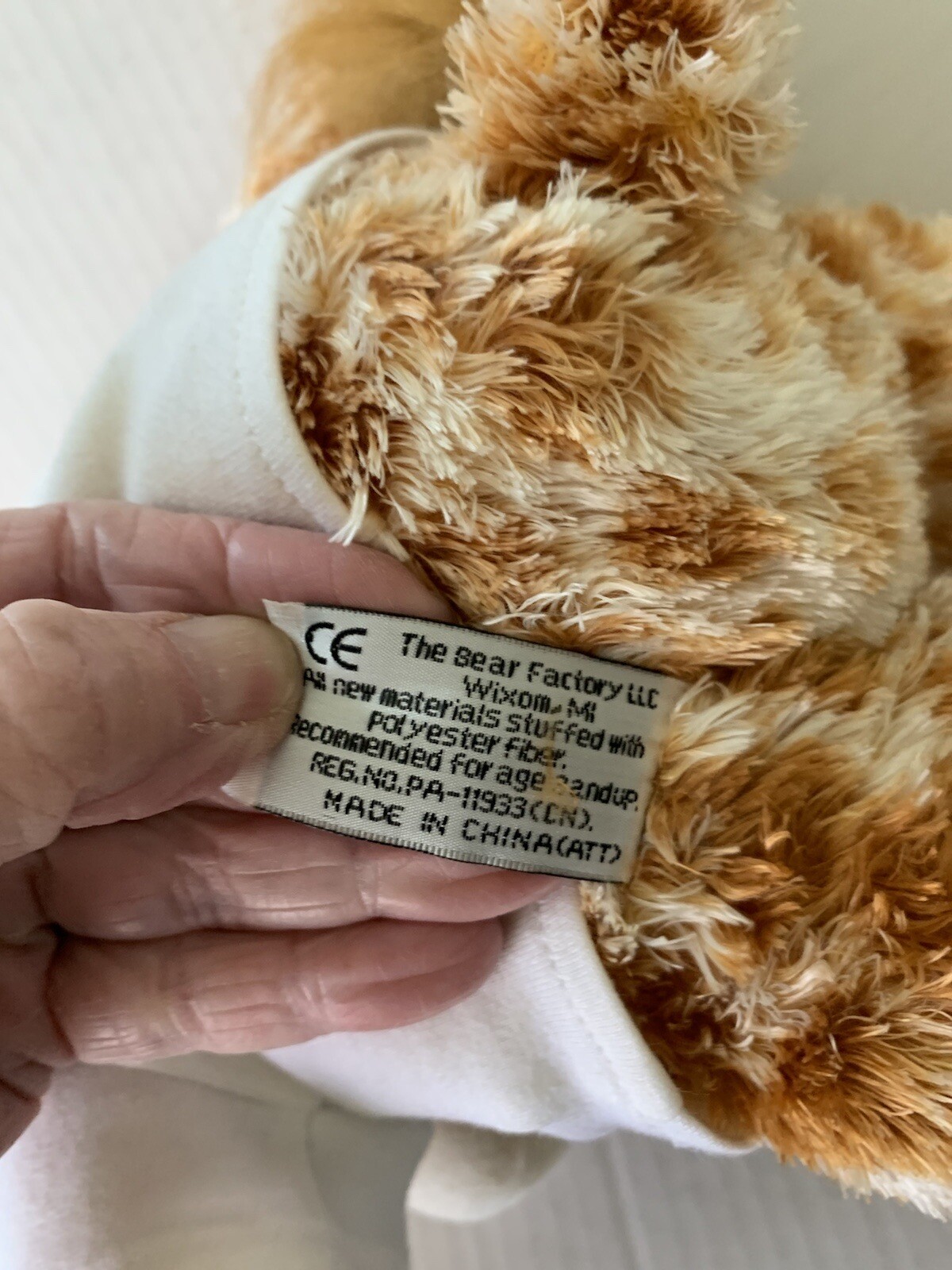 The Bear Factory Giraffe Soft Plush Stuffed Animal Happy Birthday 16.5 ...