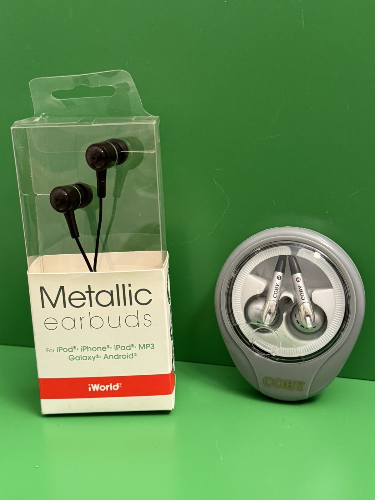 Set of 2 New Vintage Earbuds IWorld Coby Free Shipping | eBay