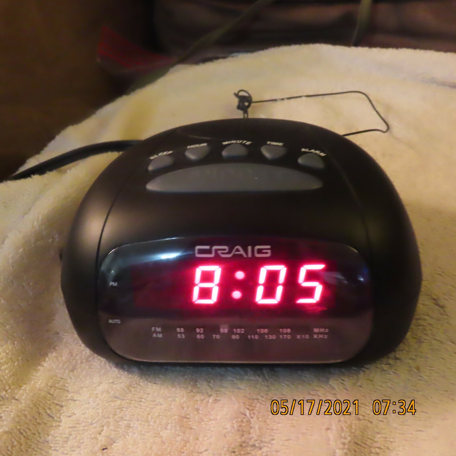 CRAIG Med Size LED Display AM FM Radio Digital Alarm Clock Model ...