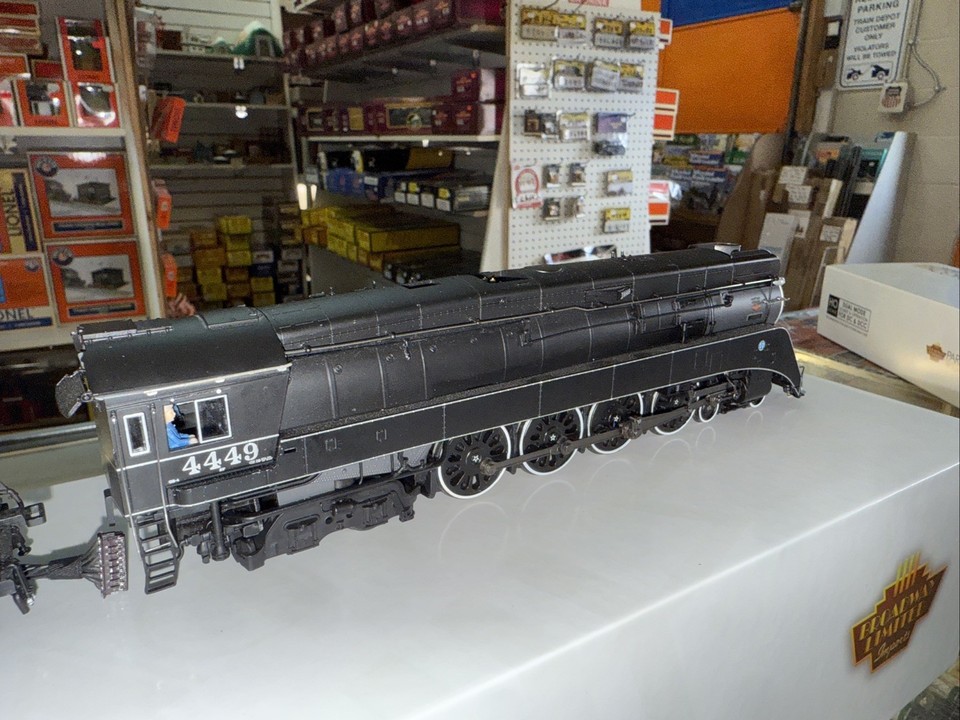 Broadway Limited 7621 Southern Pacific GS4 4449, BNSF Excursion Paint W ...