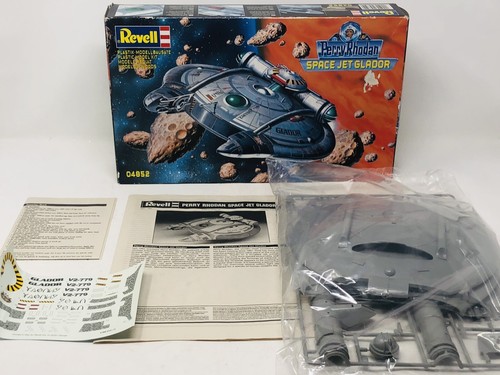Vintage Revell 04852 Perry Rhodan Space Jet Glador - New Open Box ...