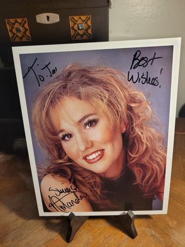 Amanda Signed Autograph | eBay