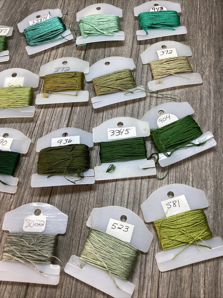 Mixed Thread Sample Lot 18 SAMPLES SIZE Embroidery/Crafting/Sewing ...