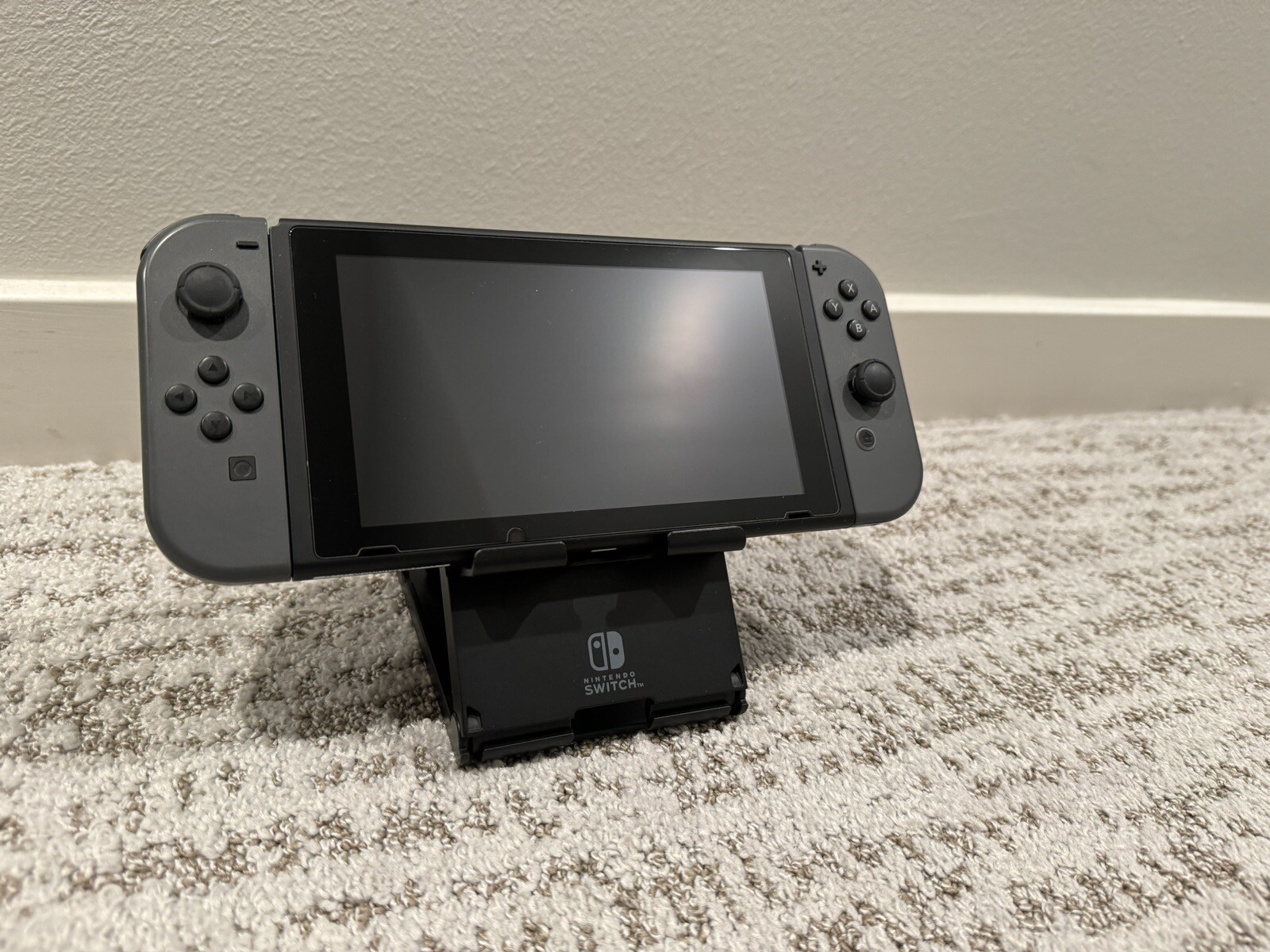 Nintendo Switch Console With Extras Serial Number XKW Complete in Box ...