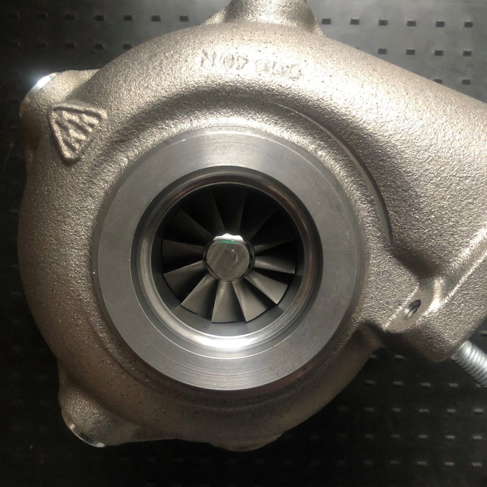BorgWarner Turbolader Turbo Volvo-Penta 3,6 Liter 53269886497 3802070 ...