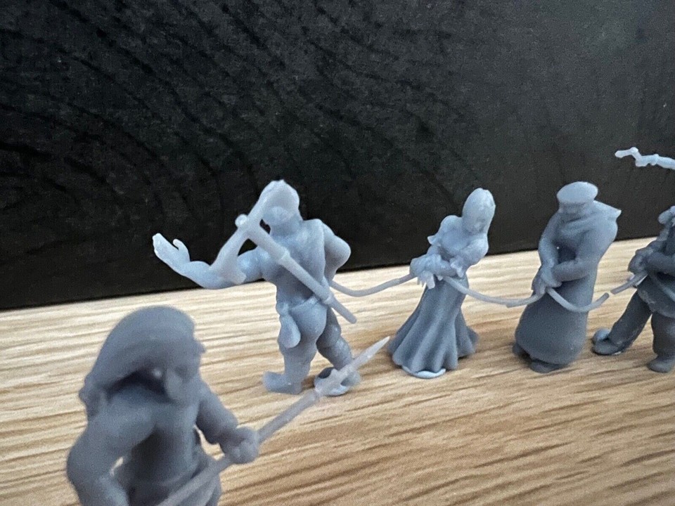 Medieval Captives/Slaves: 28mm Wargame & Diorama Miniatures | eBay