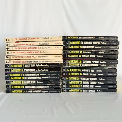 The Executioner Mack Bolan Don Pendleton PB Book Lot 26 Military ...