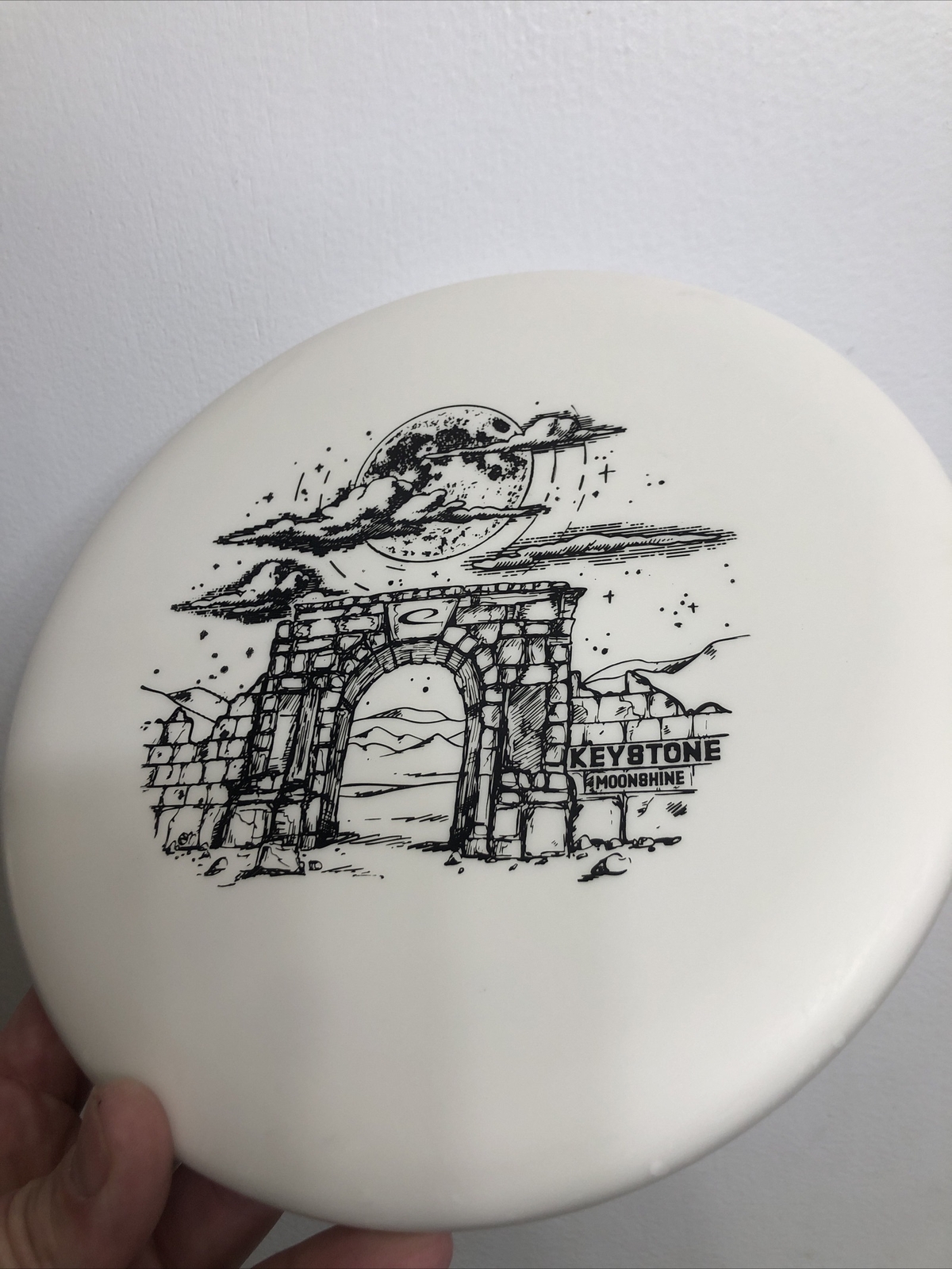 Latitude 64 Zero Medium Moonshine Keystone 175g Glow | eBay