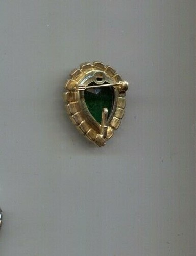 GREEN vintage tear shape brooch pin | eBay