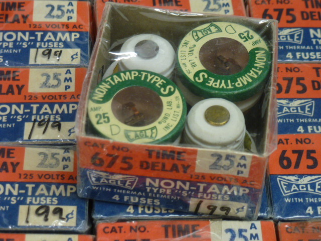 NOS! LOT of 124 EAGLE 25A-125V AC NON-TAMP TYPE "S" PLUG FUSES | eBay