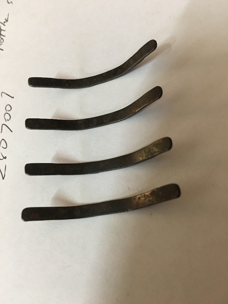 HOLDEN HK 3 SPEED TRANS 1ST & REVERSE ANTI RATTLE SPRINGS GMH NOS X 4 ...